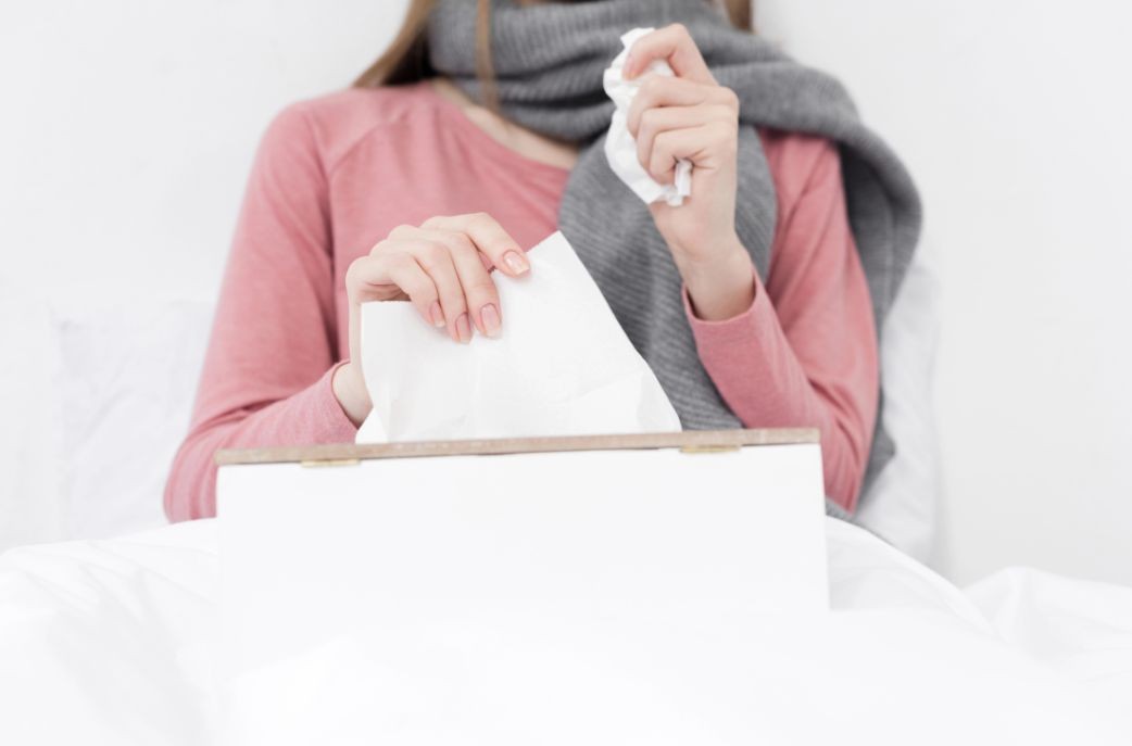 Naso che gocciola e irritazioni: guida completa ai trattamenti - Farmaglobo